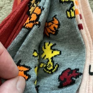 Peanuts | Accessories | Snoopy Peanuts Crew Socks | Poshmark